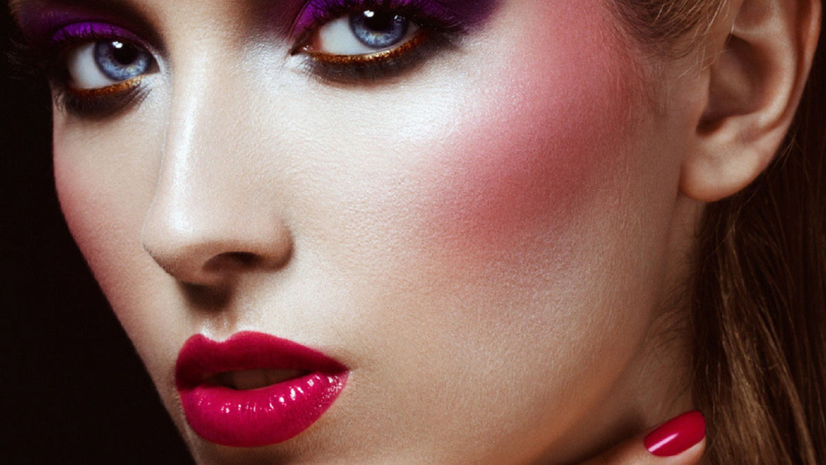 How To Participate In The Colored Highlighter Trend – Loola Cosmetics