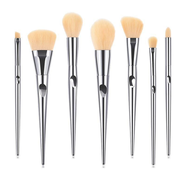 Multitasking Makeup and Travel Friendly Beauty | Loola Cosmetics ...